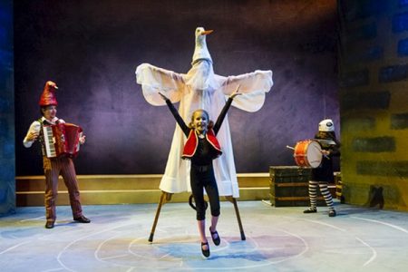 The Year I Didn’t Go to School: A Homemade Circus – Hupdate